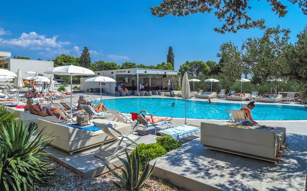 Hotel Pharos